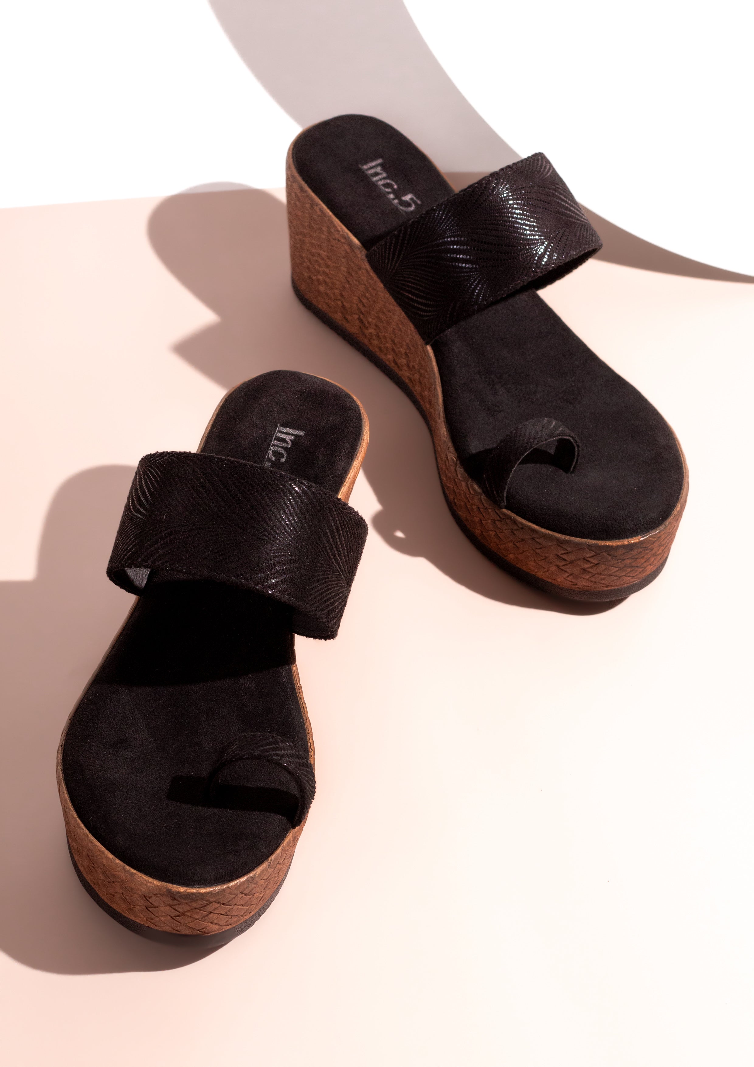 Buy Now Women Black Metallic Print One Toe Wedge Sandals